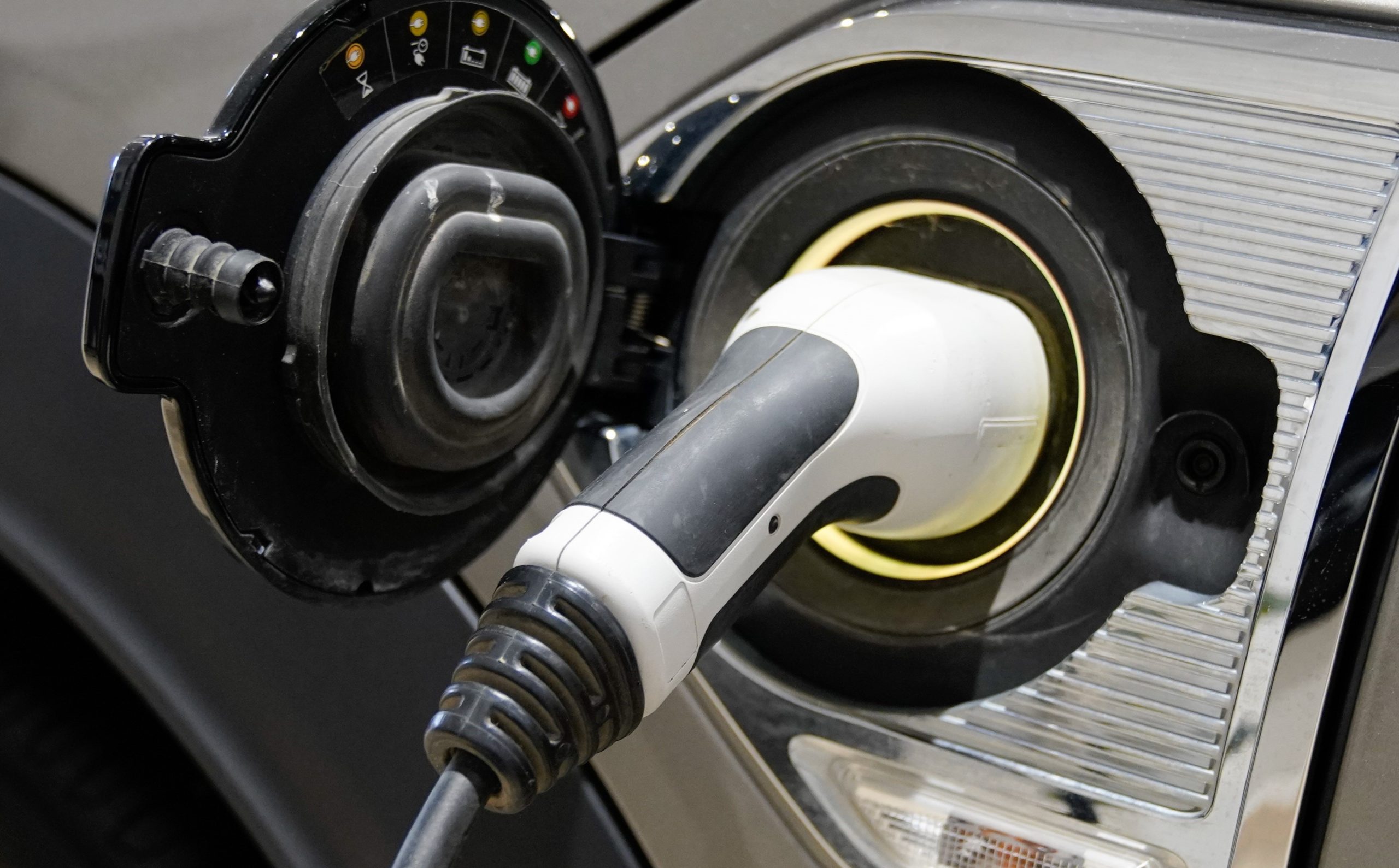 Charging Points | Topping up Your Car Battery is Impirtant